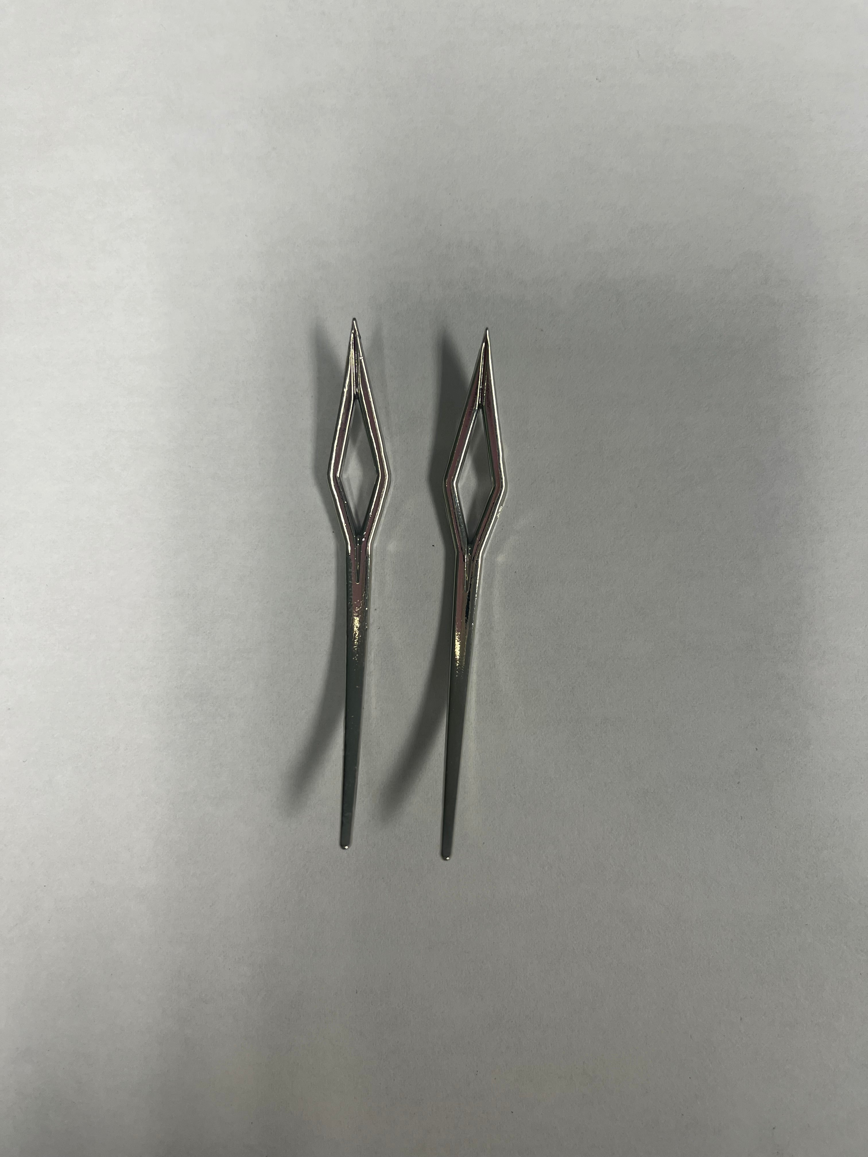 Interlocking Needle for Medium Sized Locs 2 In a Package – Locsanity